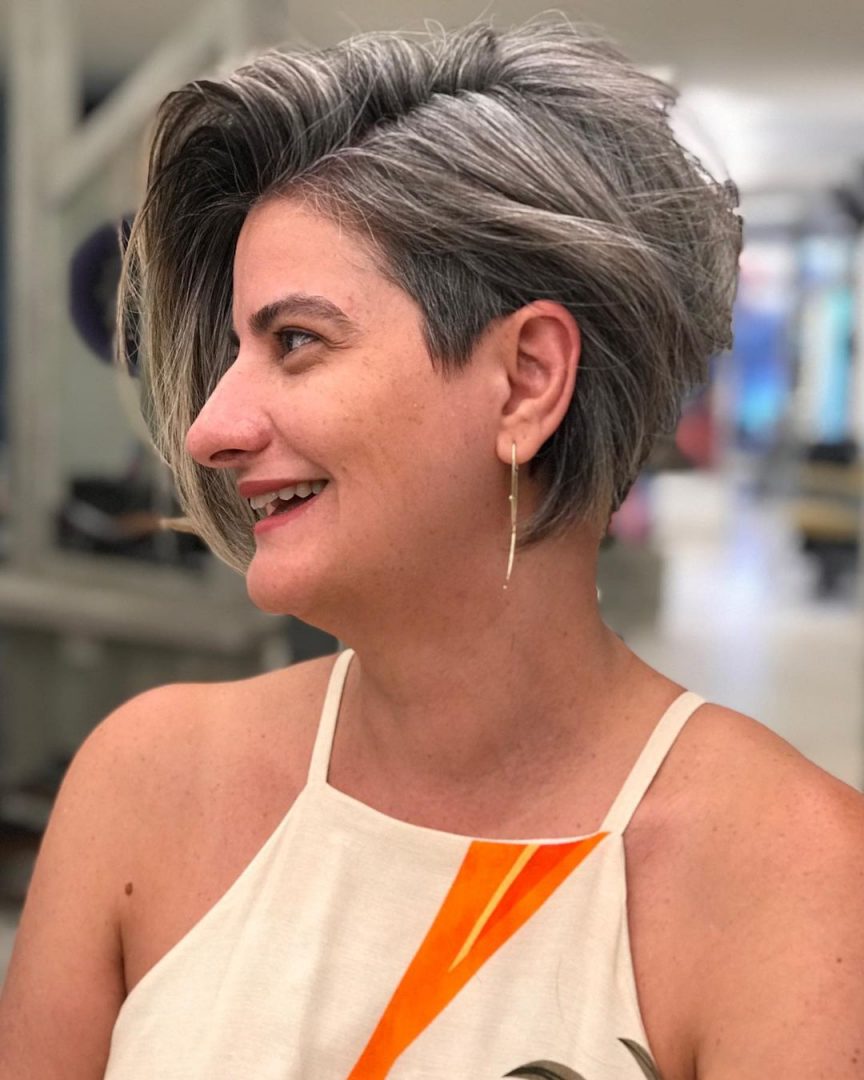 50 Best Pixie Cuts For Women Over 50