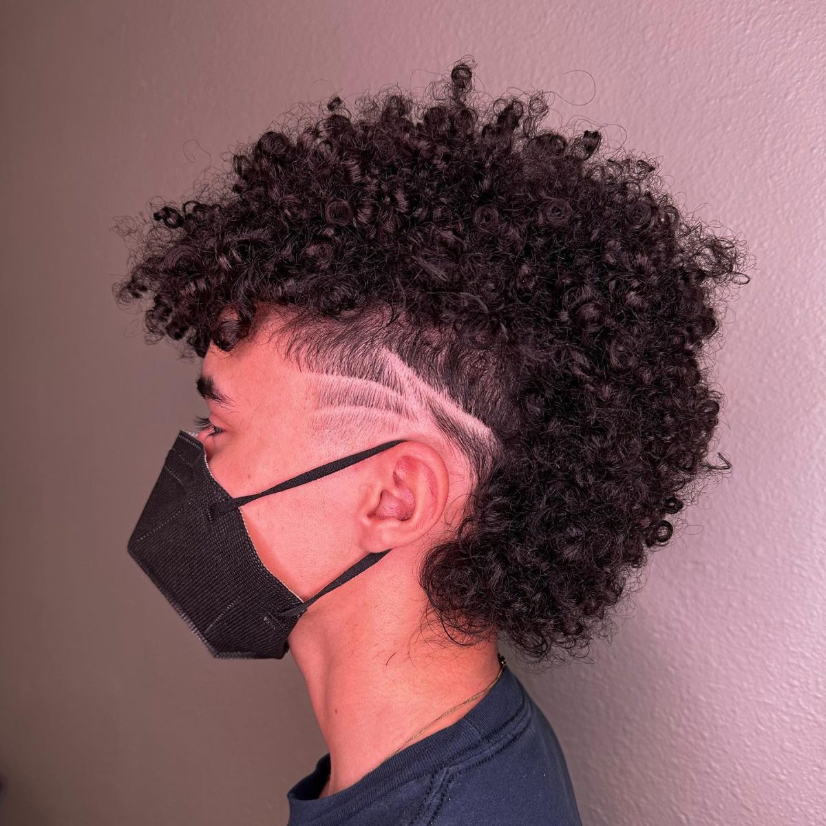 40 Short Non-Binary Haircuts That Inspire Self-Expression