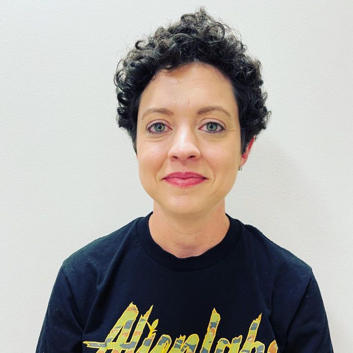 40 Low Maintenance Curly Pixie Cut Hairstyles For 2025