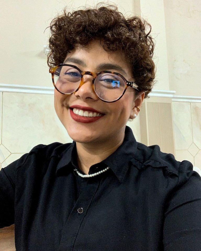 40 Low Maintenance Curly Pixie Cut Hairstyles For 2025