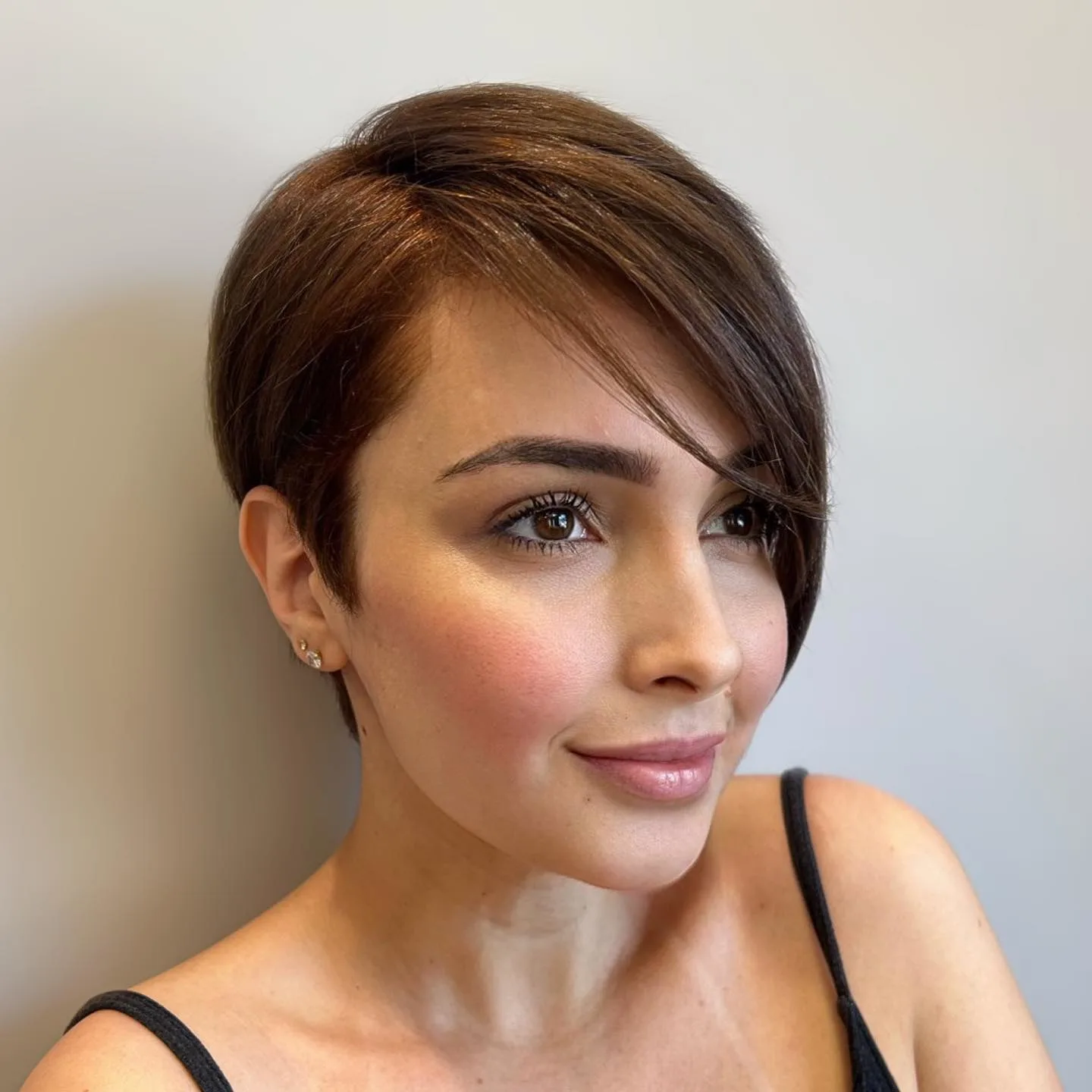 50 Short Straight Hair With Bangs Trends To Try ASAP
