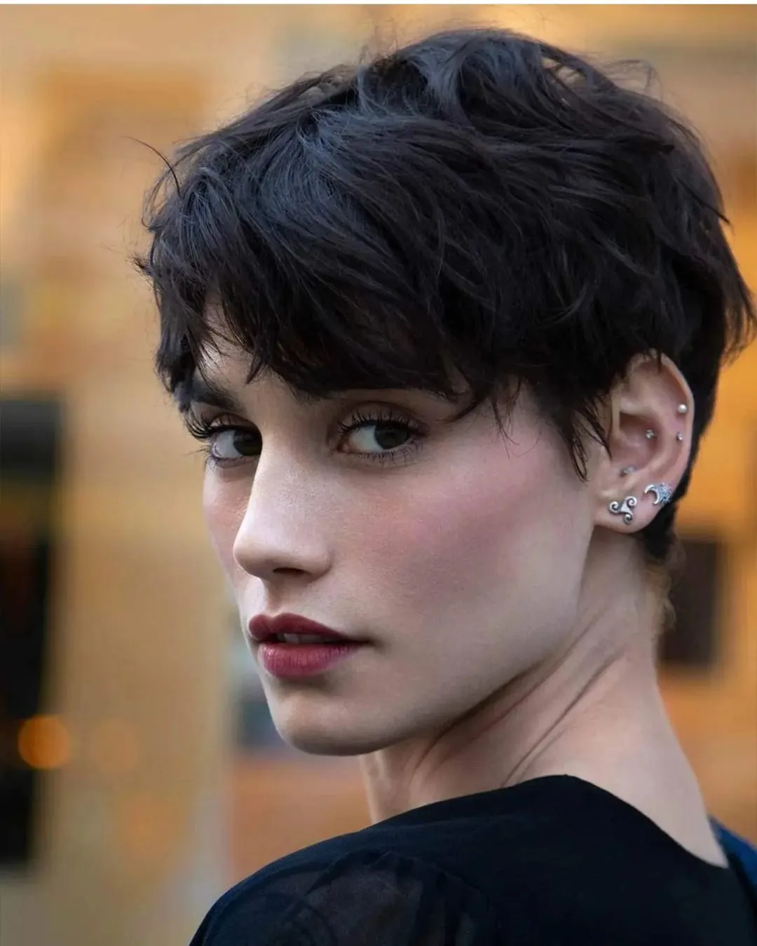 50 Short Straight Hair With Bangs Trends To Try ASAP