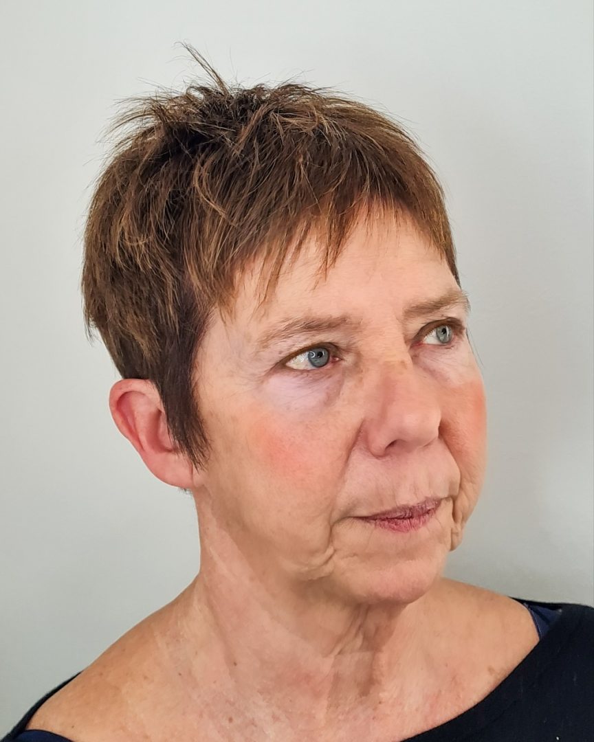 72 Short Hairstyles That Sculpt Round Faces