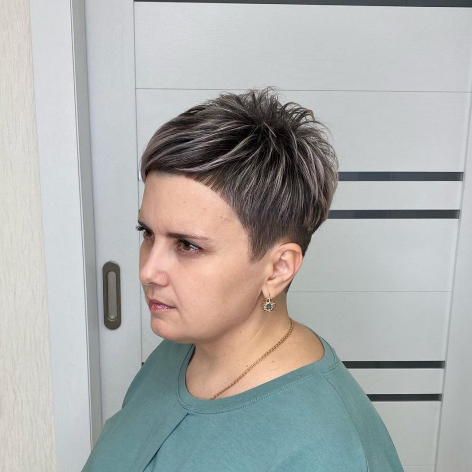 70 Best Pixie Haircuts For Thick Hair To Try In 2025