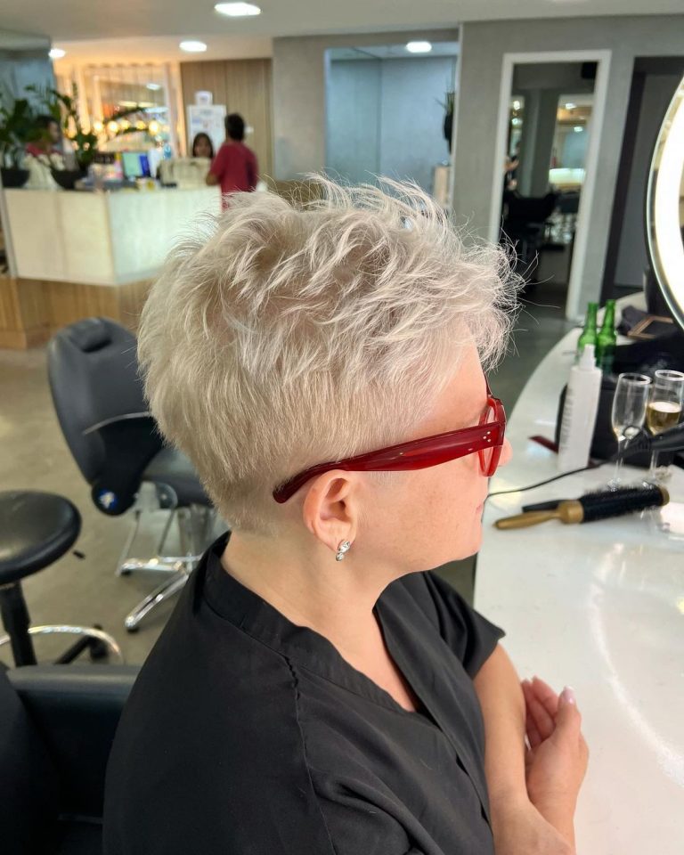 120 Short Hairstyles For Fine Hair Trending In 2024