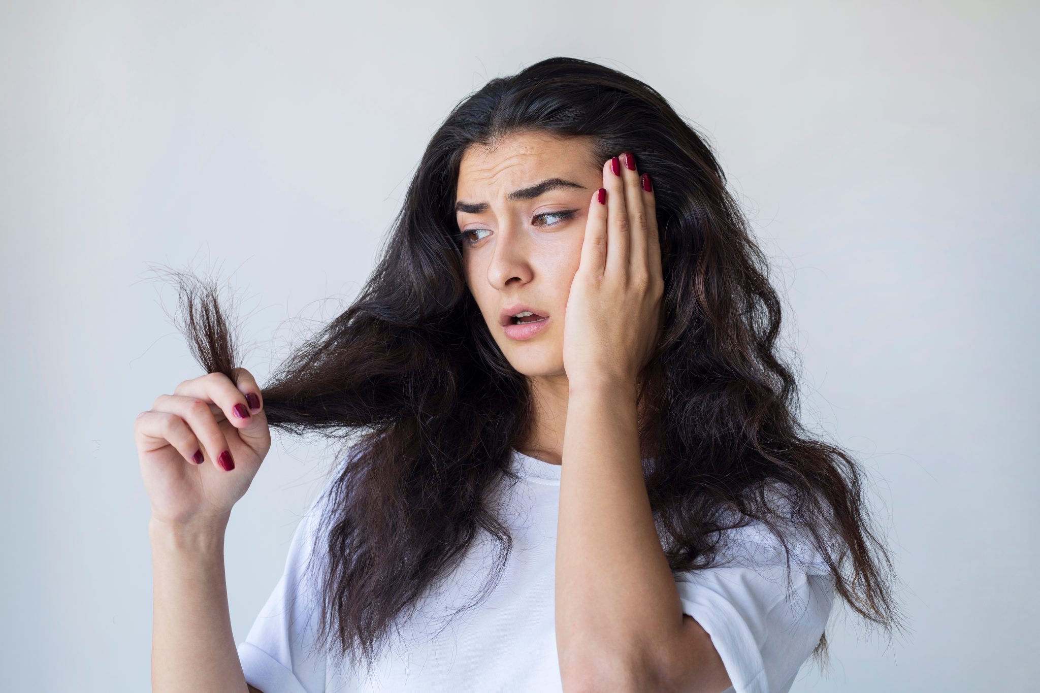 10 Rookie Mistakes That Are Making Your Hair Look Damaged