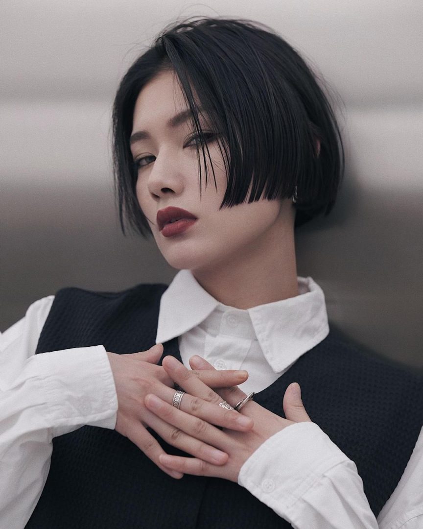 30 Ear-Length Bobs That Can Be Styled In Minutes