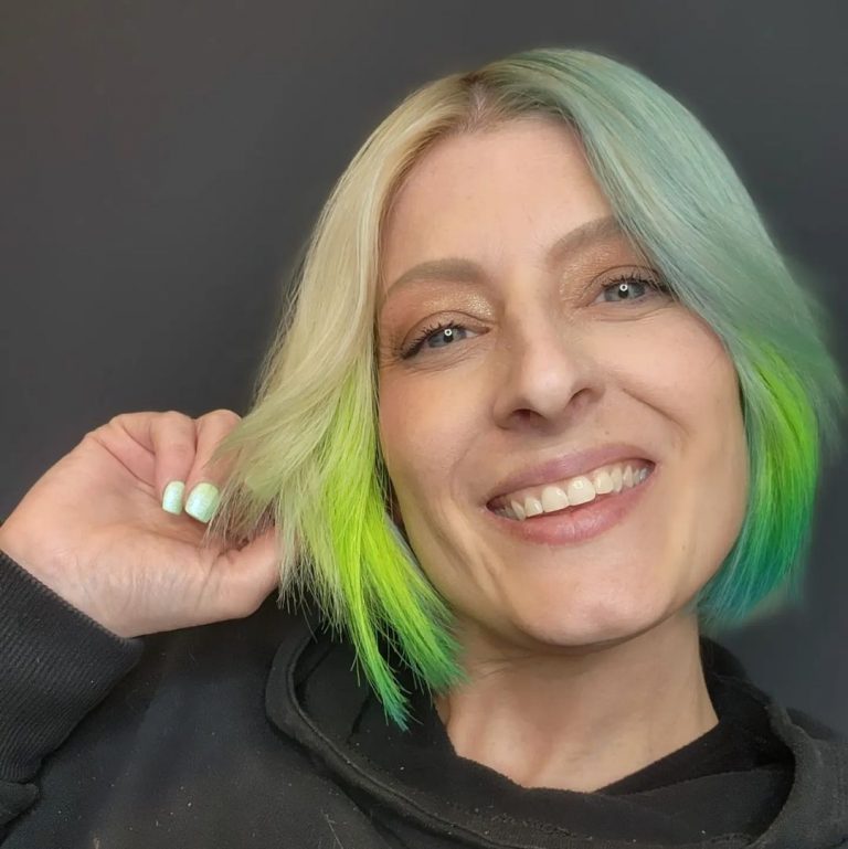 50 Middle Part Bob Haircuts About To Be Everywhere