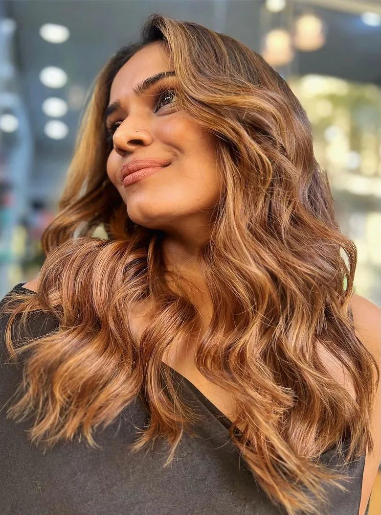 20 cores de cabelo que ficam espectaculares em tons de pele médios