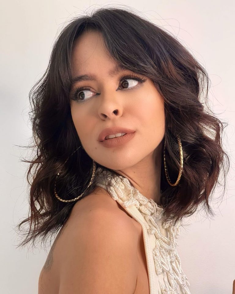 20 Short Fluffy Haircuts Taking Over 2025