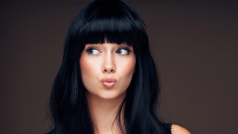 20 Up-To-Date Hairstyles To Hide Big Foreheads