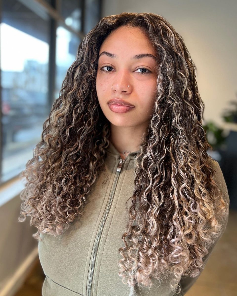 60 Blonde Highlights Inspo Pics To Show Your Colorist