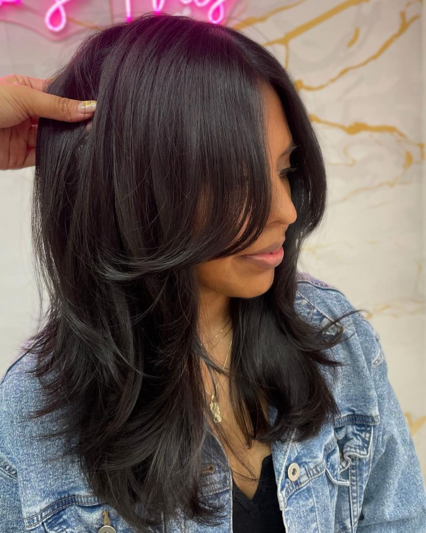 30 Trendy Face Framing Bangs For Every Face Shape