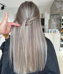 60 asblond haarkleur ideeën die trending zijn in 2024