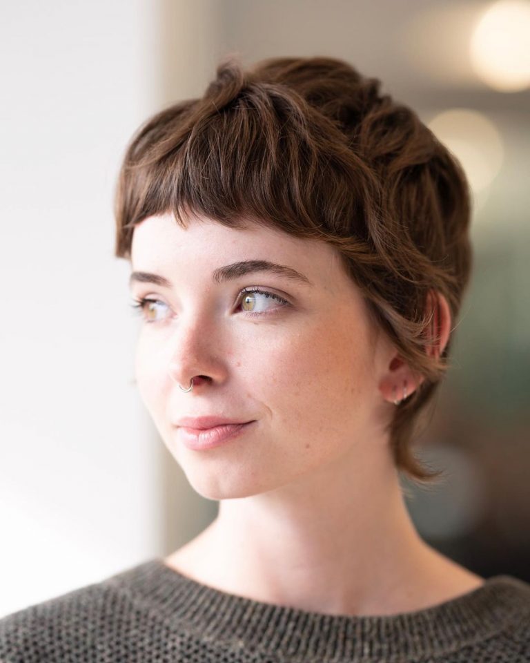 50 Schattige Kapsels Met pony Trending In 2024