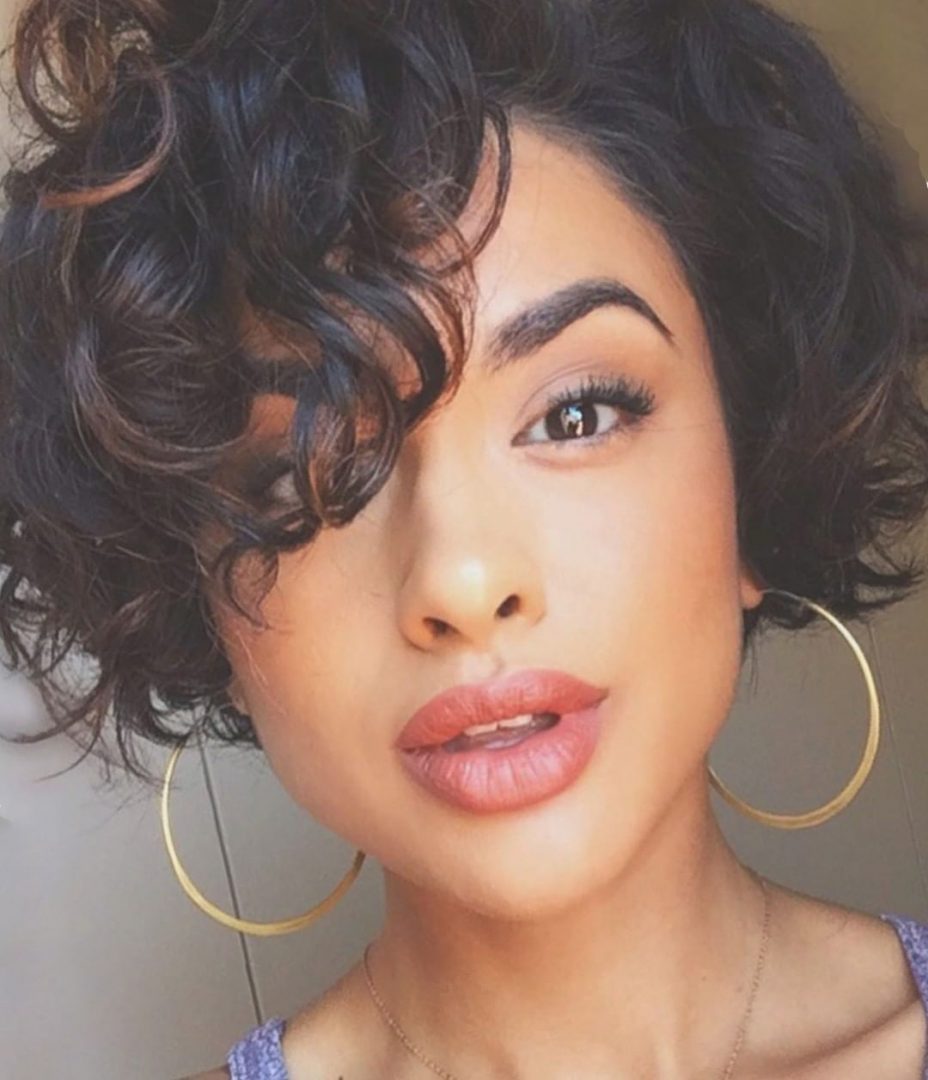 50 Stunning Hairstyles With Side Bangs