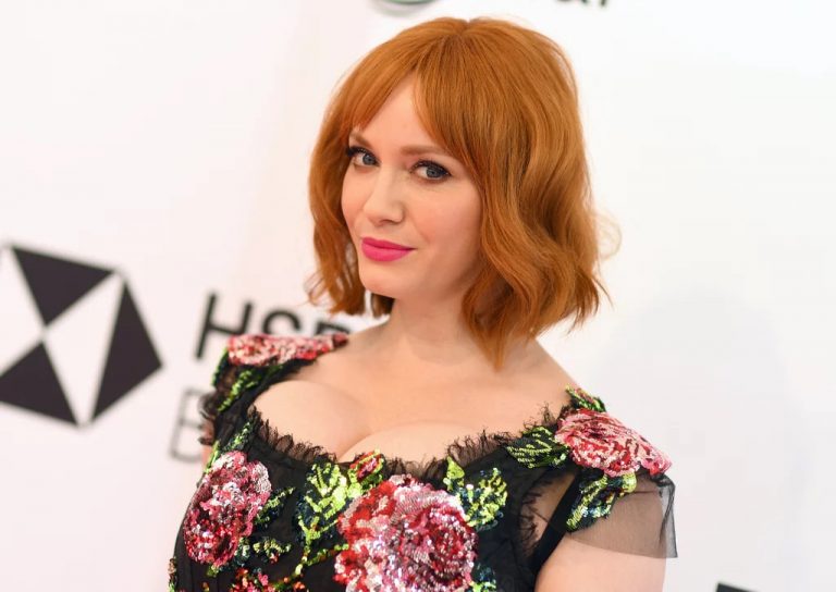 The Definitive Guide To Choosing The Right Type Of Bangs