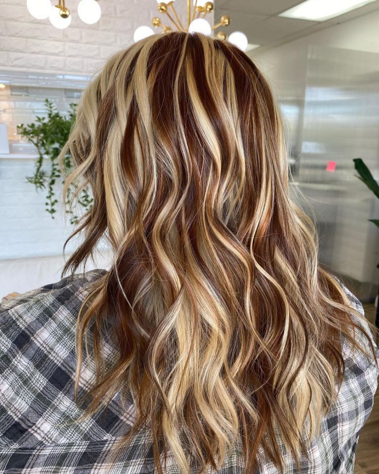 Meilleures couleurs et styles de cheveux blonds à essayer