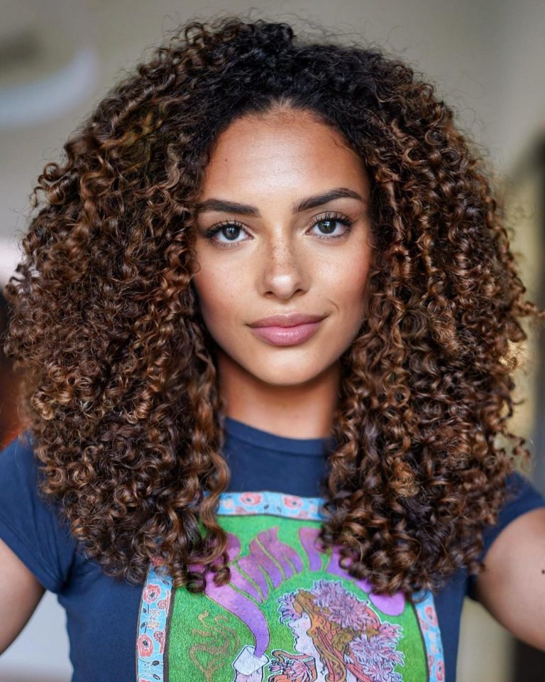 The Coolest 3C Curly Hairstyles Are Going To Be Huge In 2024