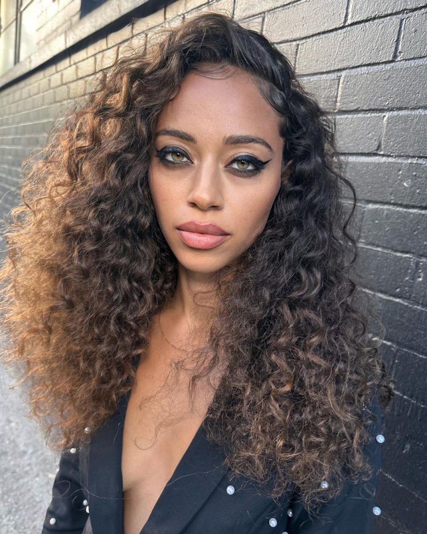 55 idées de couleurs de cheveux pour les brunes pour inspirer votre ...