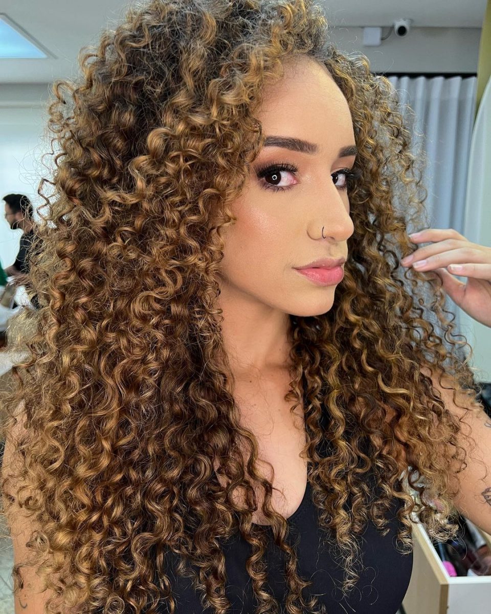 35 Golden Brown Hair Ideas To Inspire Your Next Dye Job