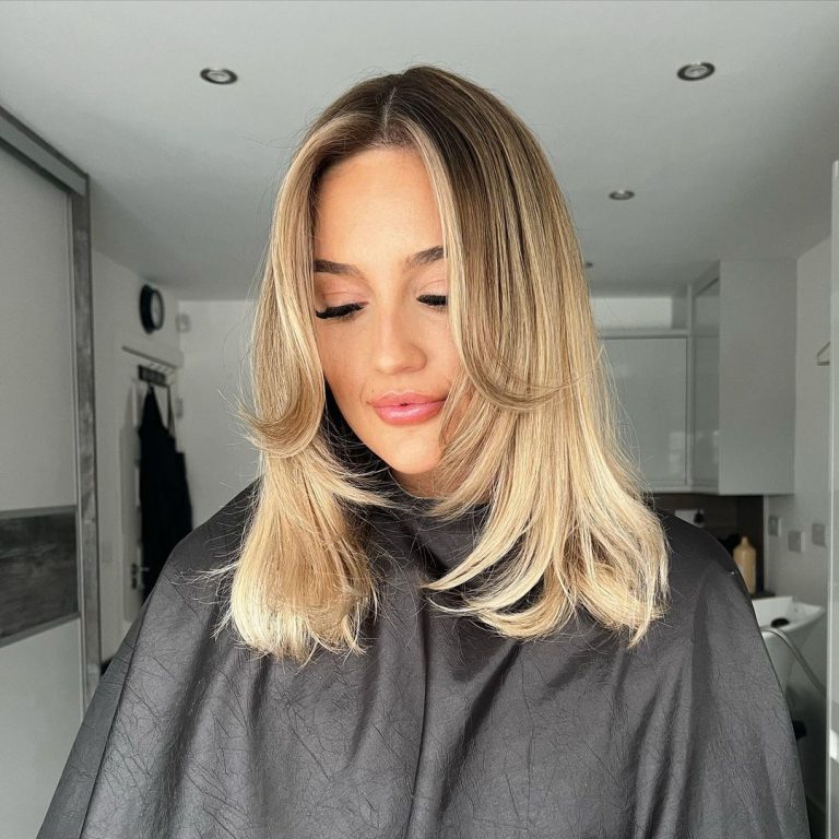 30 Attractive Face-Framing Layers For Medium-Length Hair