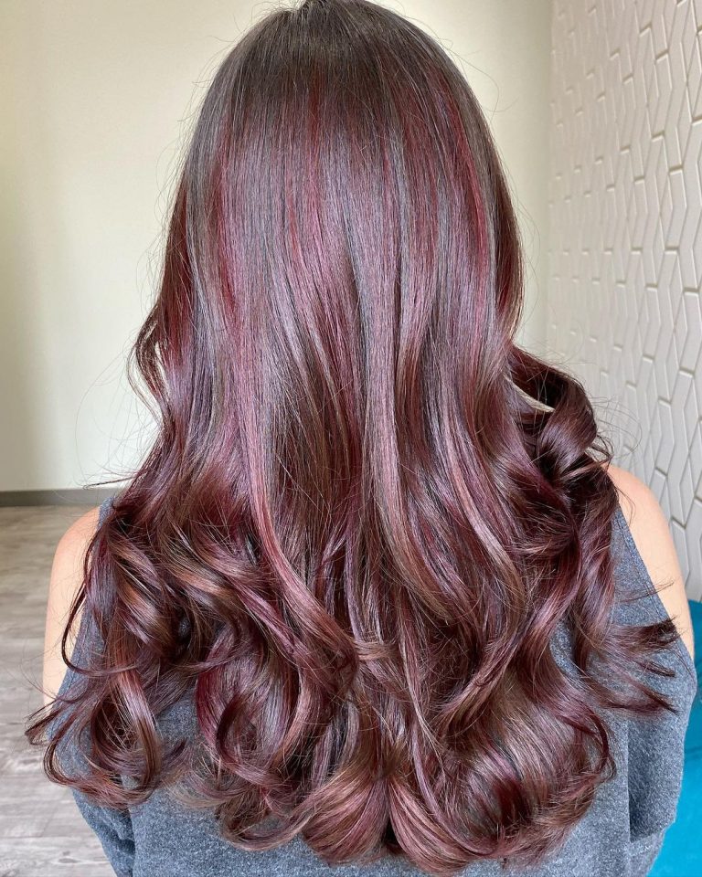 53 Maroon Hair Trends Perfect For 2024