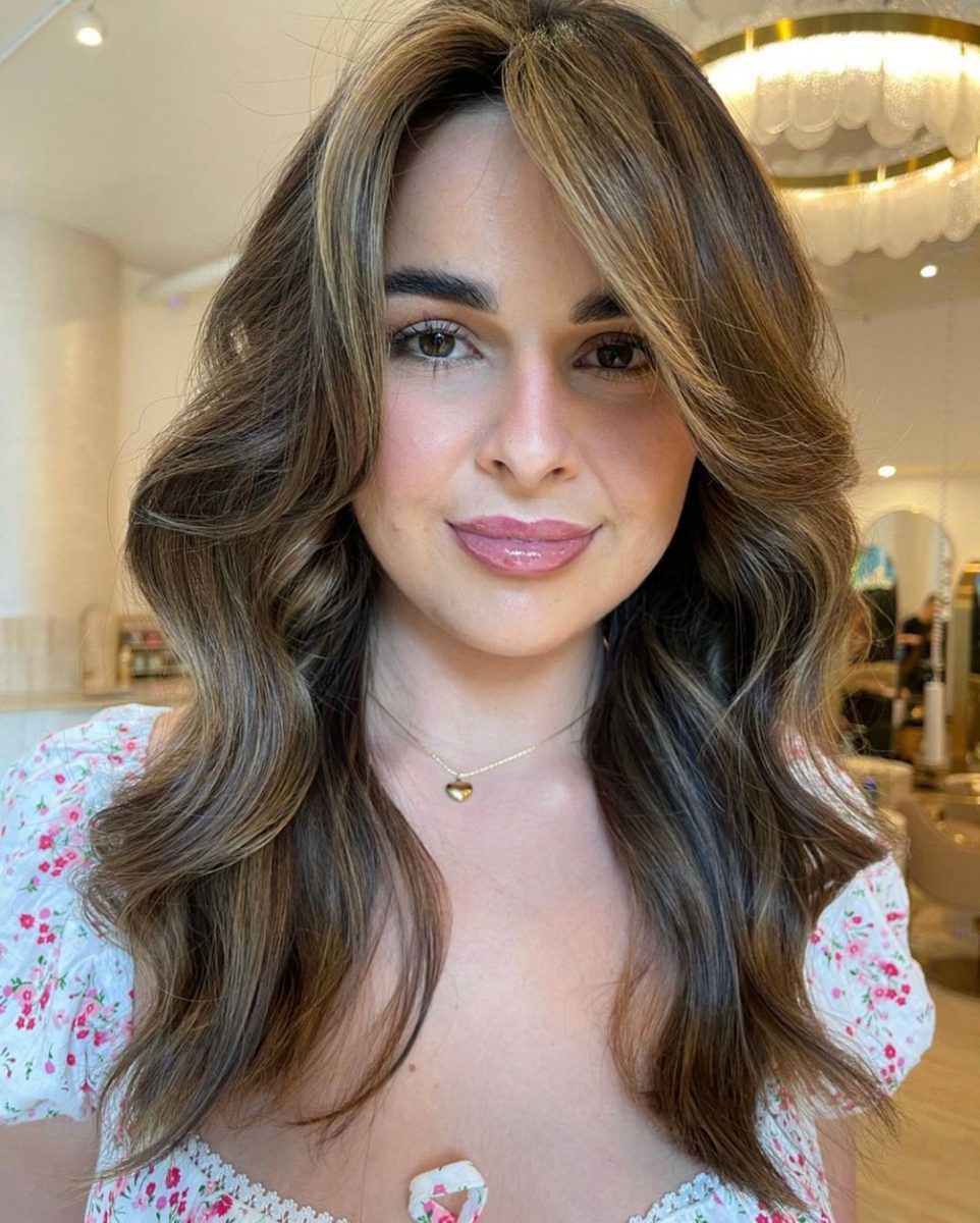 30 peinados elegantes para transformar el pelo largo y ondulado
