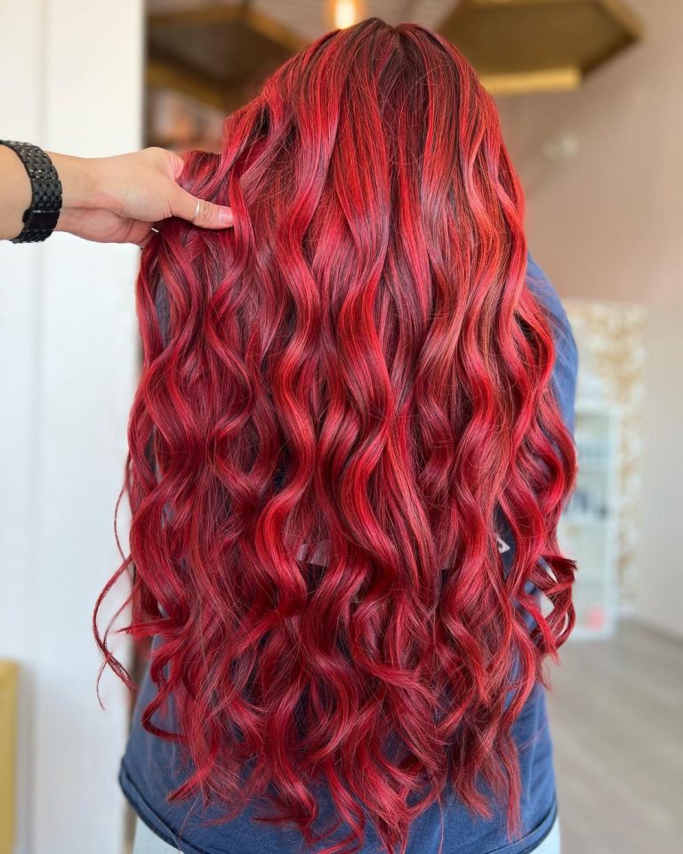 40 Dyed Curly Hair Ideas To Try In 2025