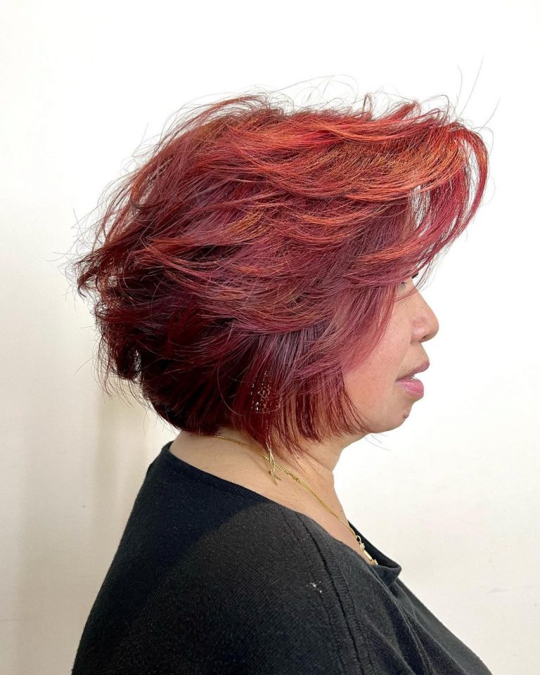 50 Tendances de la coloration des cheveux acajou pour 2025