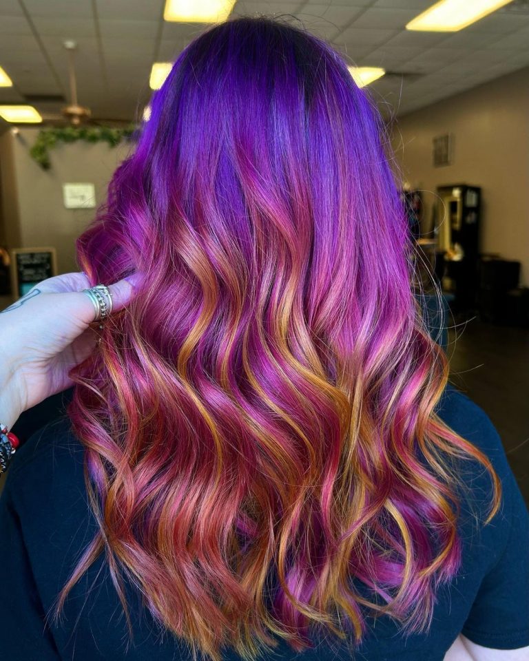 40 Dyed Curly Hair Ideas To Try In 2025
