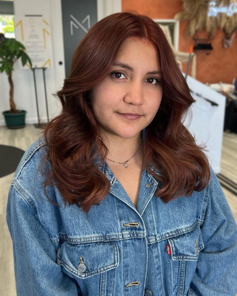 50 tendencias en cabello castaño rojizo para 2025