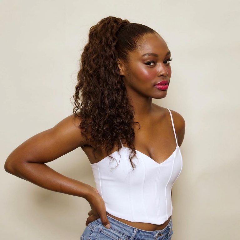 35 Baddie Curly Hairstyles For The Baddest Gals Of 2024