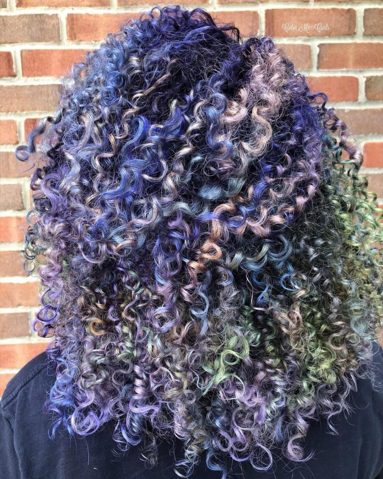40 Dyed Curly Hair Ideas To Try In 2025
