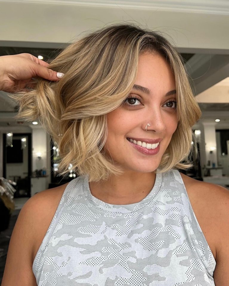 55 Medium-Length Bob Haircuts For Your Inspo Board