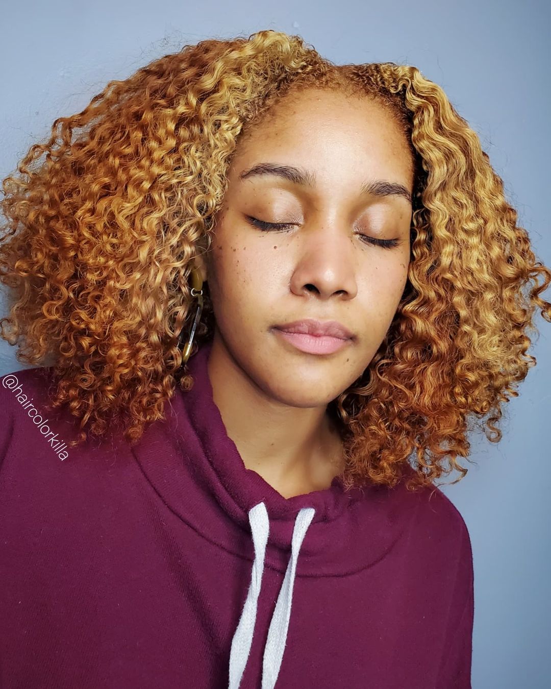 30+ Irresistible Long Curly Bob Hairstyles You Need To See