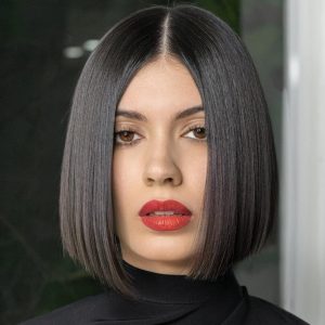 55 Medium-Length Bob Haircuts For Your Inspo Board