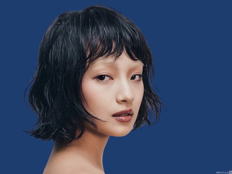 55 Medium-Length Bob Haircuts For Your Inspo Board