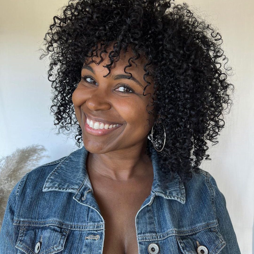30+ Irresistible Long Curly Bob Hairstyles You Need To See