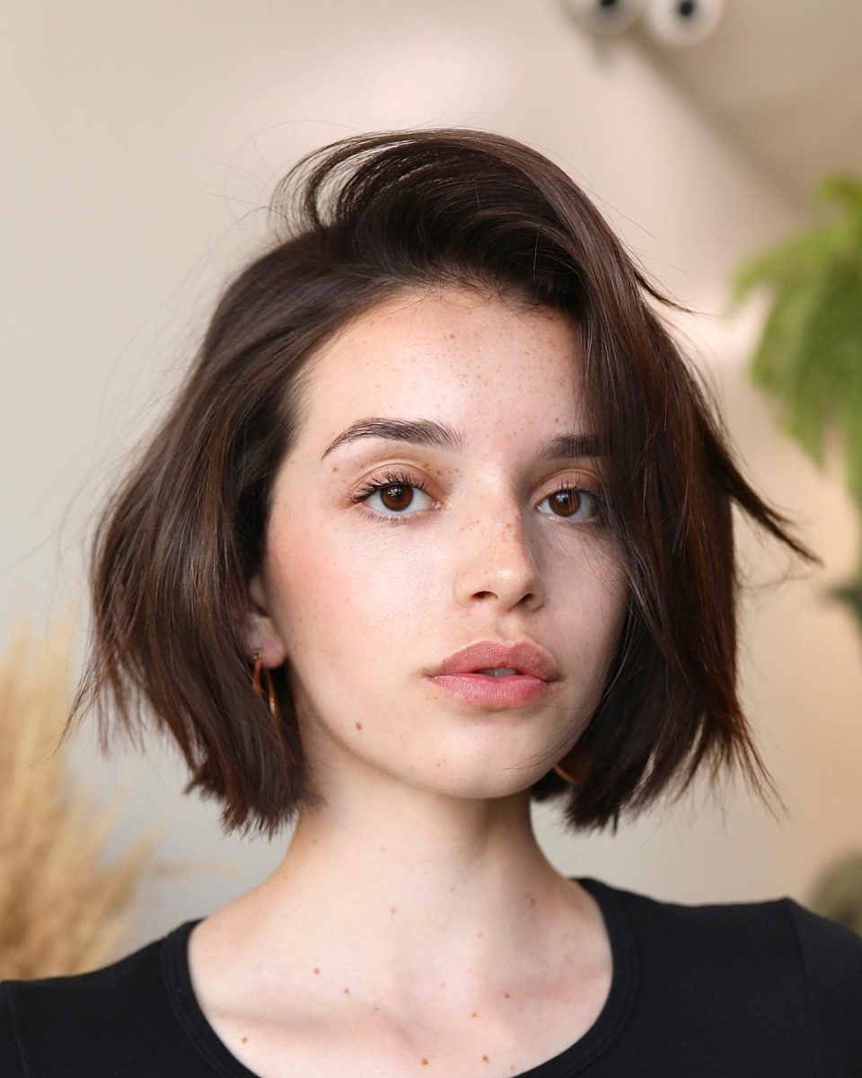 55 Medium-Length Bob Haircuts For Your Inspo Board
