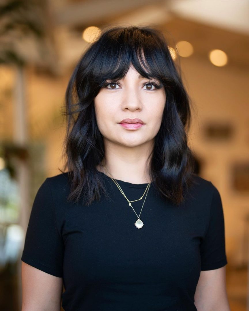 These 25 Shoulder-Length Hairstyles Are Dominating Social Media