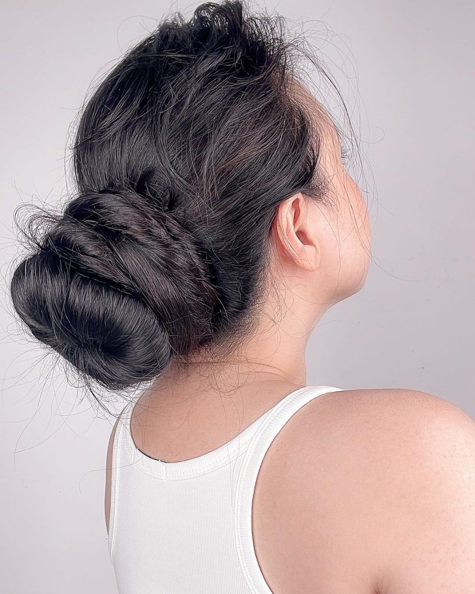 25 Black Hair Bun Styles That Are Too Pretty To Pass