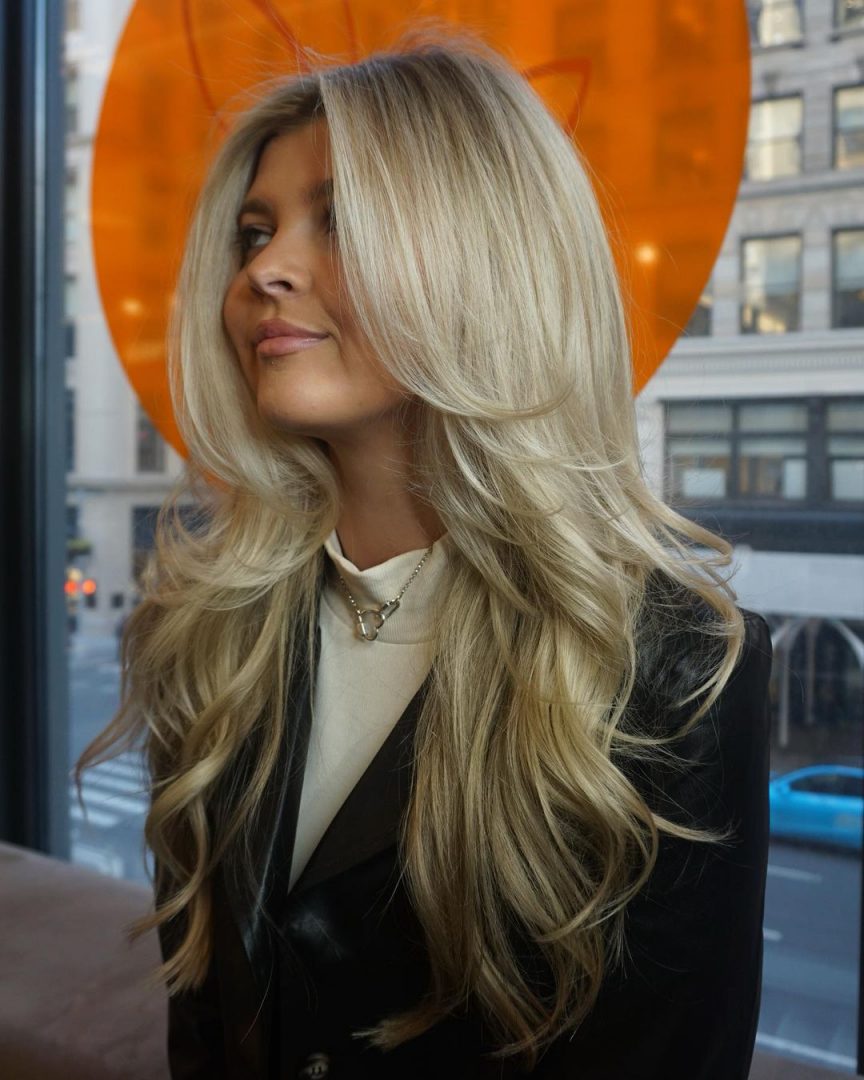 26 Dynamic Long Layered Hair Ideas For Ultimate Volume