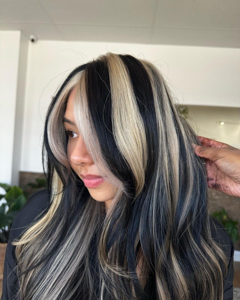 You Don't Want To Miss Out On These 25 Timeless Long Black Hair Ideas