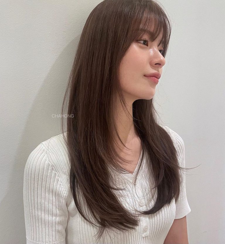 26 Dynamic Long Layered Hair Ideas For Ultimate Volume