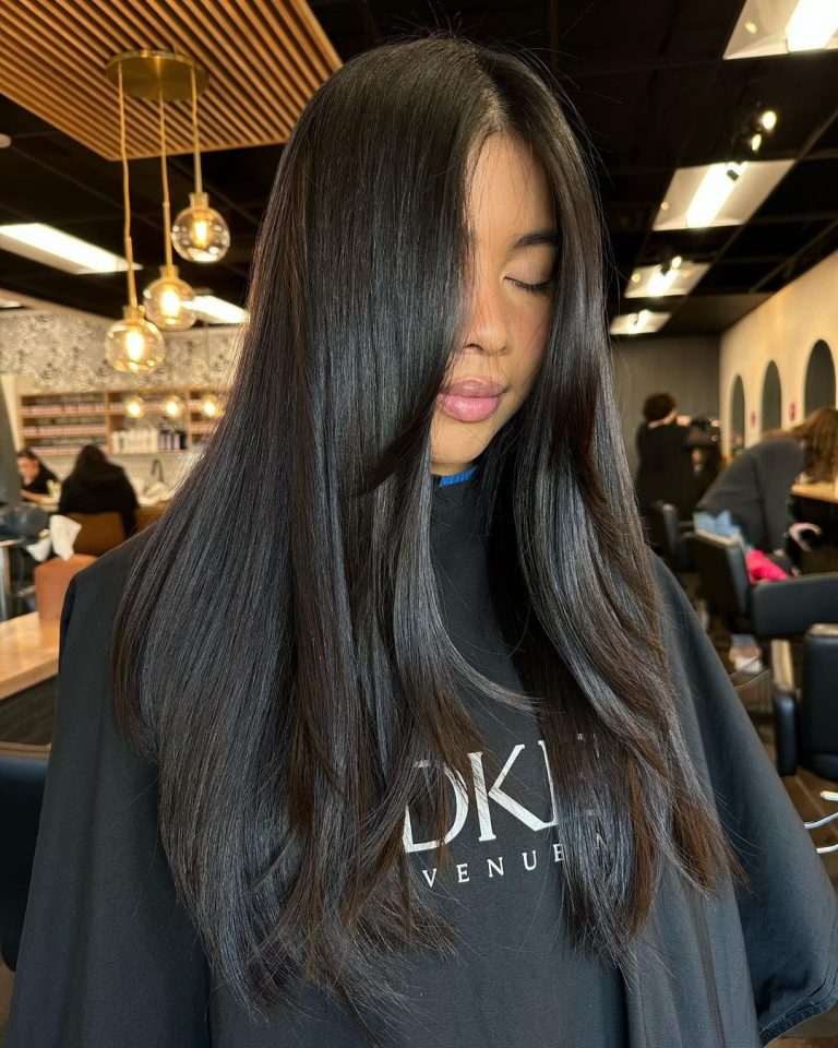 26 Dynamic Long Layered Hair Ideas For Ultimate Volume