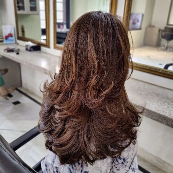 26 Dynamic Long Layered Hair Ideas For Ultimate Volume