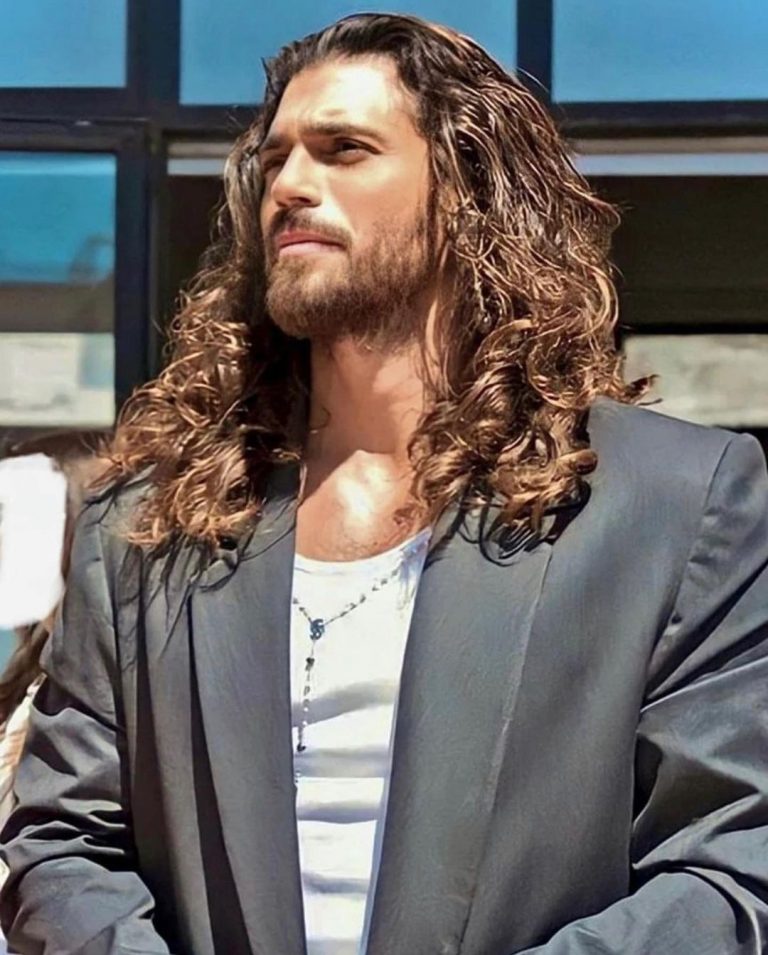 22 Long Hairstyles For Men Guaranteed To Turn Heads