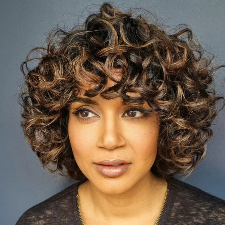 24 ideas para el pelo rizado que marcan tendencia para mujeres de más ...