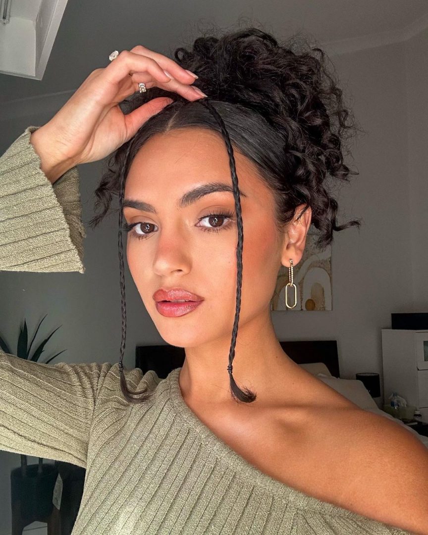 These 20 Curly Updo Hairstyles Are Real Head-Turners